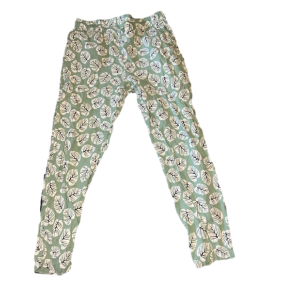 Serra | Pants & Jumpsuits | Serra Full Length Jogger Style Green And ...